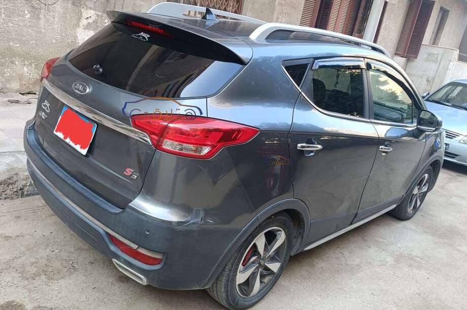 JS3 Jac 2018 6 October Silver 7107220 - Car for sale : Hatla2ee